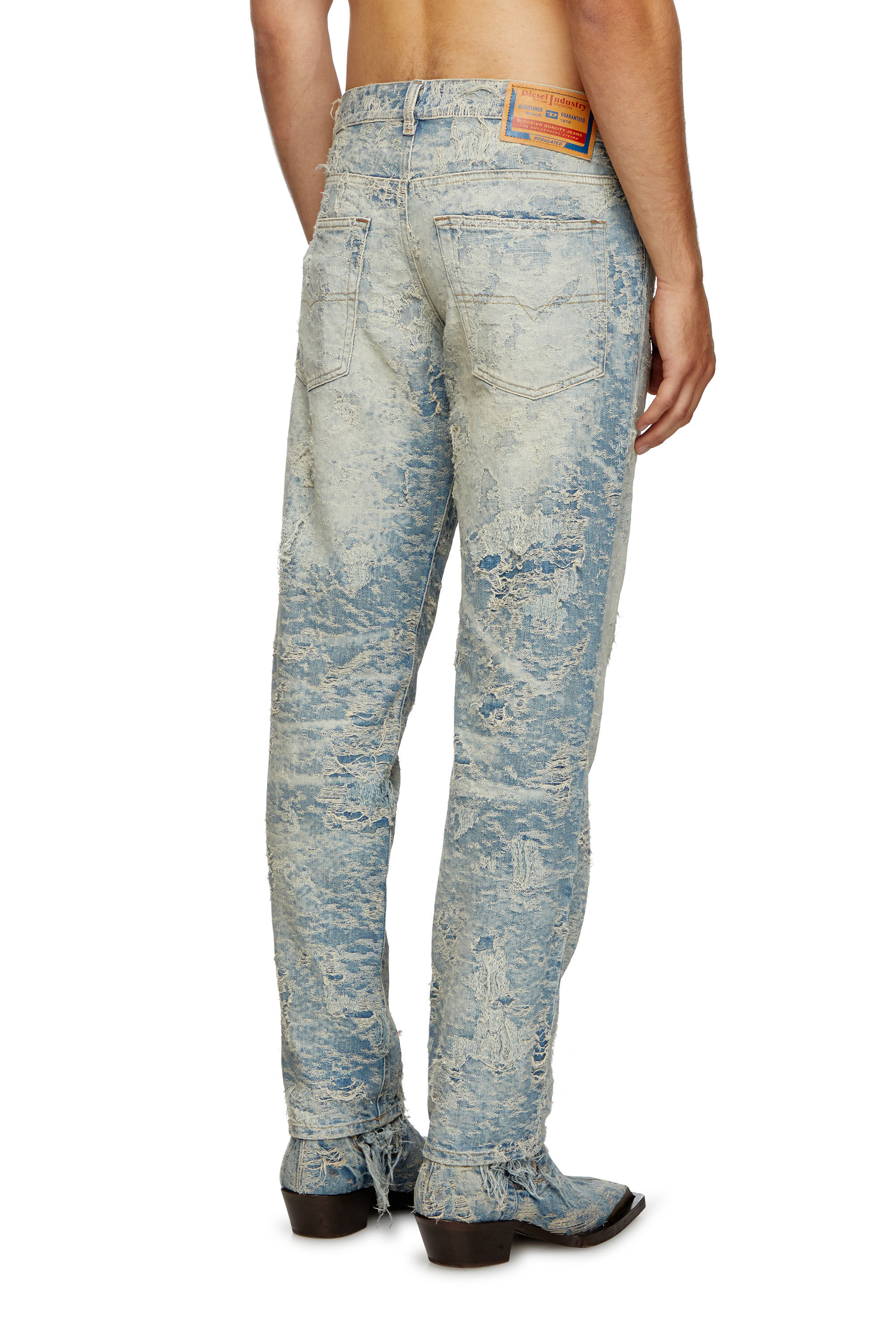 Men's Regular Jeans | Light Blue | Diesel 2023 D-Finitive Men's Regular Jeans | Light Blue | Diesel 2023 D-Finitive